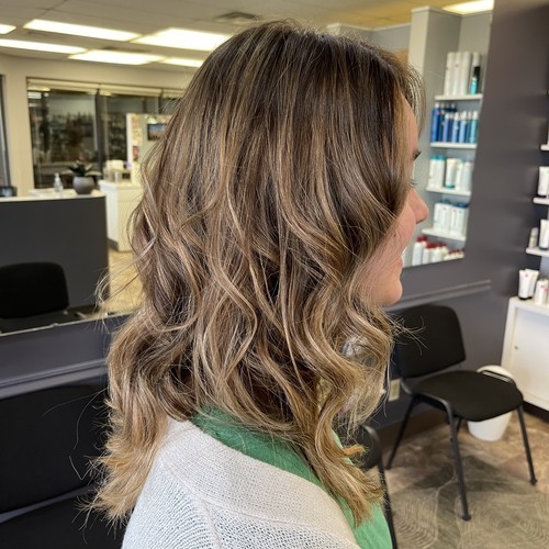 Hair Salons in Cincinnati, Ohio - Salon Lofts in Cincinnati Hyde Park