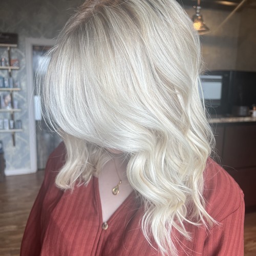 Amber Jenkins - Hair Stylist, Virginia Gateway - Gainesville, Virginia