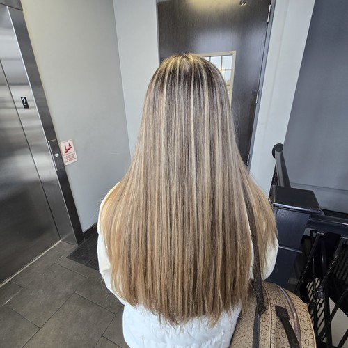 Alexandra Hartmann - Hair Stylist, Mentor - Mentor, Ohio