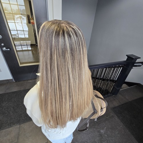 Alexandra Hartmann - Hair Stylist, Mentor - Mentor, Ohio