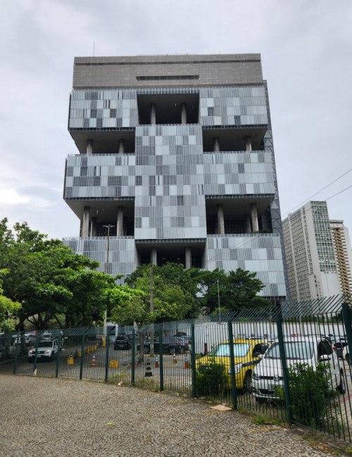 Edifício Sede da Petrobras - The Skyscraper Center