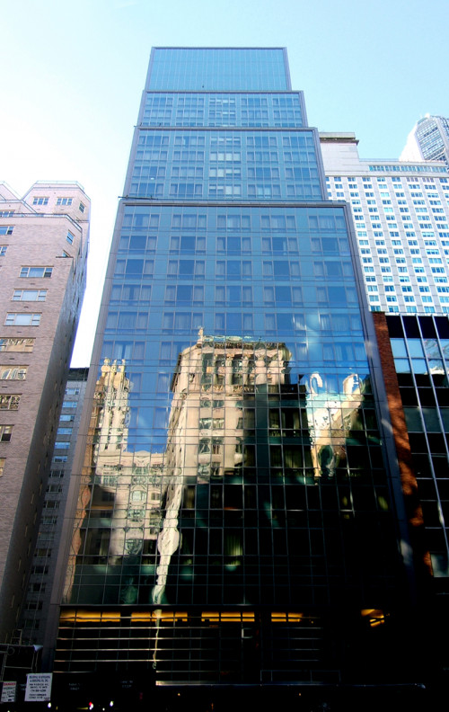 West 57th Street by Hilton Club - The Skyscraper Center