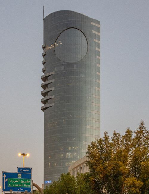Moon Tower - The Skyscraper Center