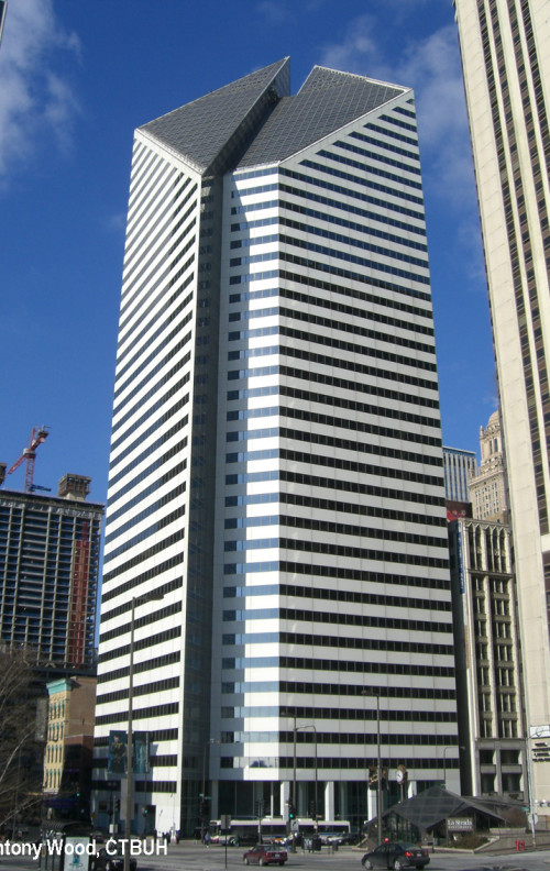 Crain Communications Building - The Skyscraper Center