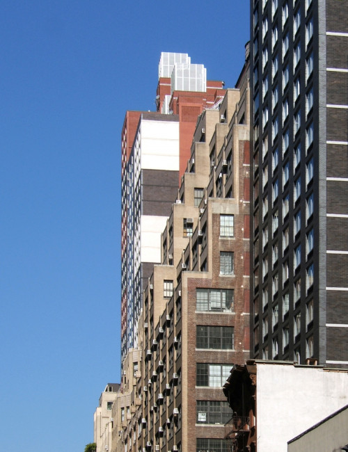 Hampton Inn Manhattan/Times Square South - The Skyscraper Center