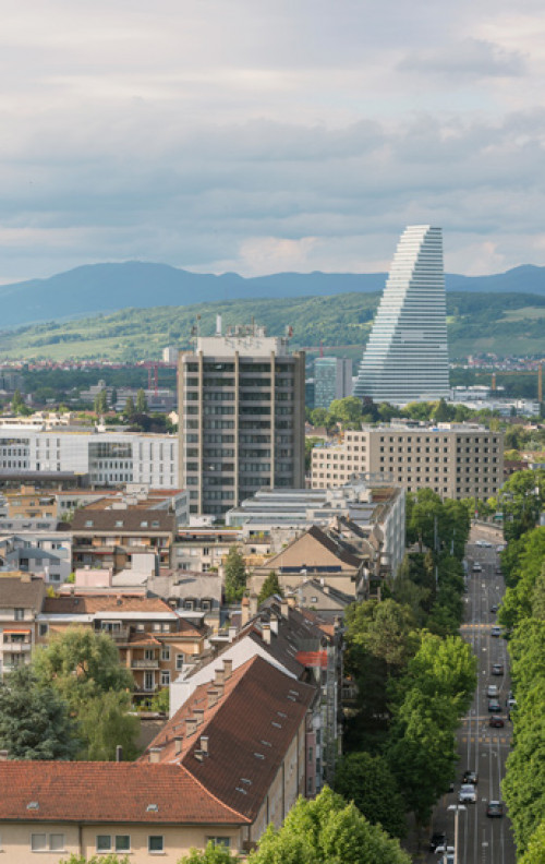Roche Turm Bau 1 - The Skyscraper Center