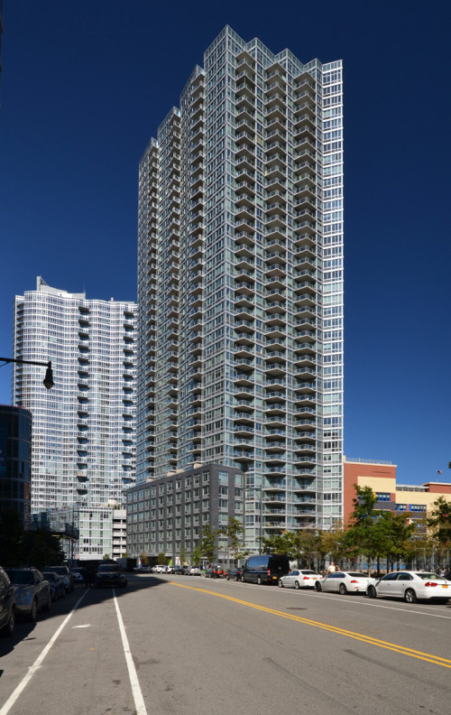 4615 Center Boulevard - The Skyscraper Center