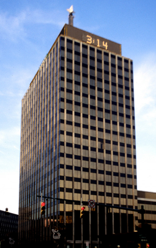 AXA Tower I - The Skyscraper Center