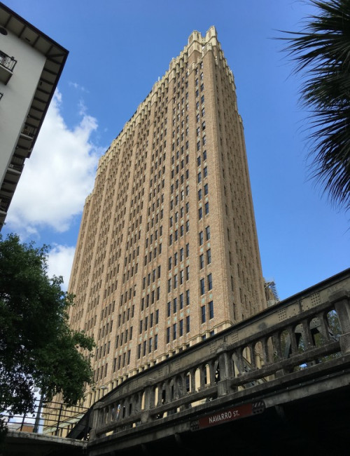 Nix Medical Center - The Skyscraper Center