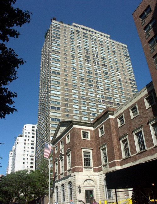 211 East 70th Street - The Skyscraper Center