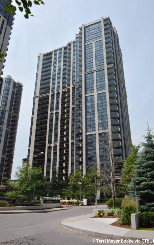 Broadway East - The Skyscraper Center