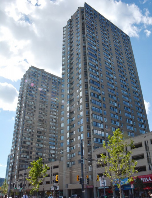 Harbour Point 2 - The Skyscraper Center