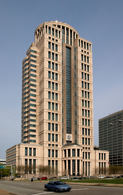 Thomas Eagleton Federal Courthouse - The Skyscraper Center