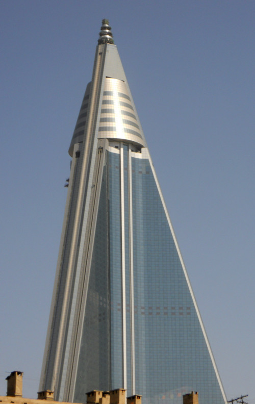 Ryugyong Hotel - The Skyscraper Center
