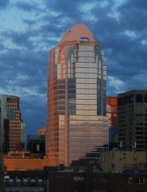 Tour KPMG - The Skyscraper Center