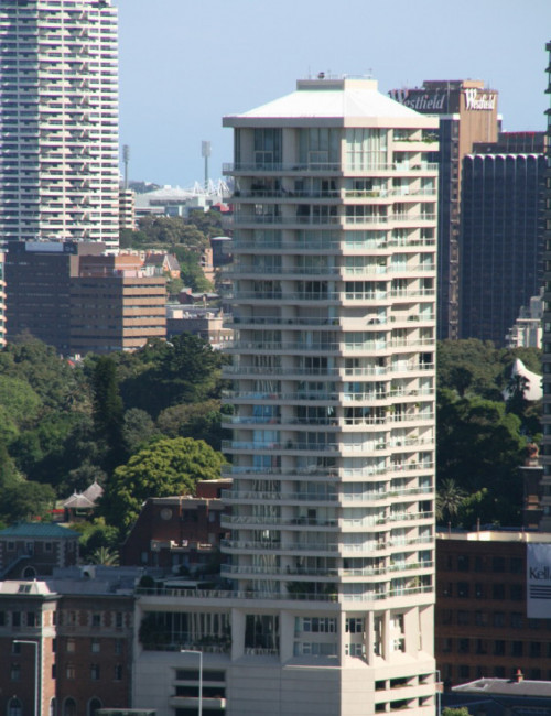 Quay Apartments - The Skyscraper Center