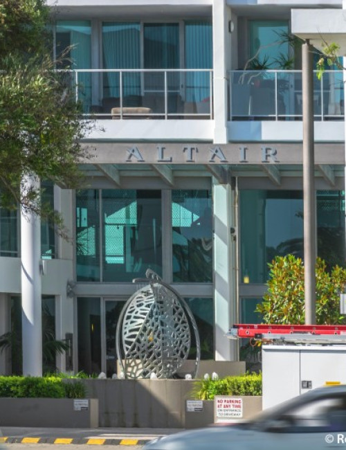 Altair Waterfront Apartments - The Skyscraper Center