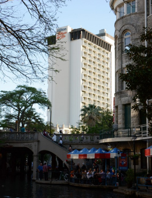 Hilton Palacio del Rio - The Skyscraper Center