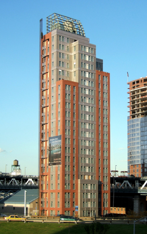 Beacon Tower - The Skyscraper Center