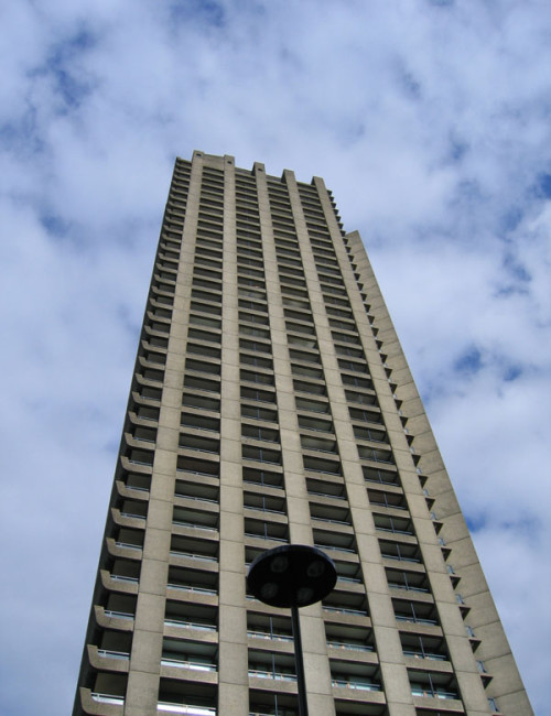Cromwell Tower - The Skyscraper Center