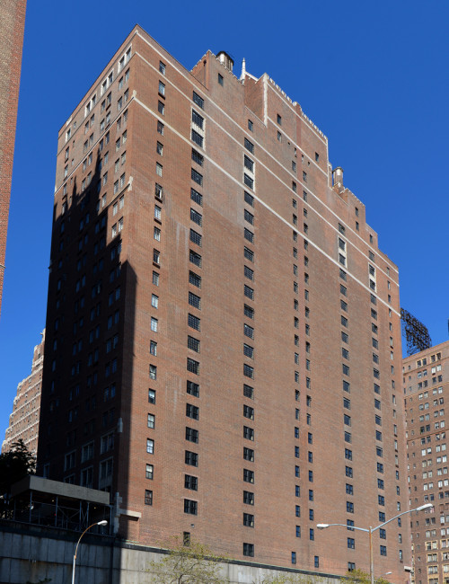 Tudor Tower - The Skyscraper Center