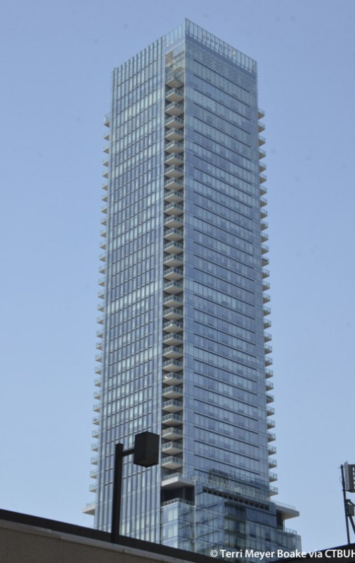 Four Seasons Private Residences West Tower - The Skyscraper Center