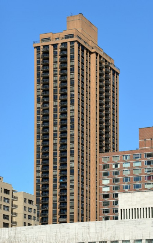 Tower 67 Apartments - The Skyscraper Center