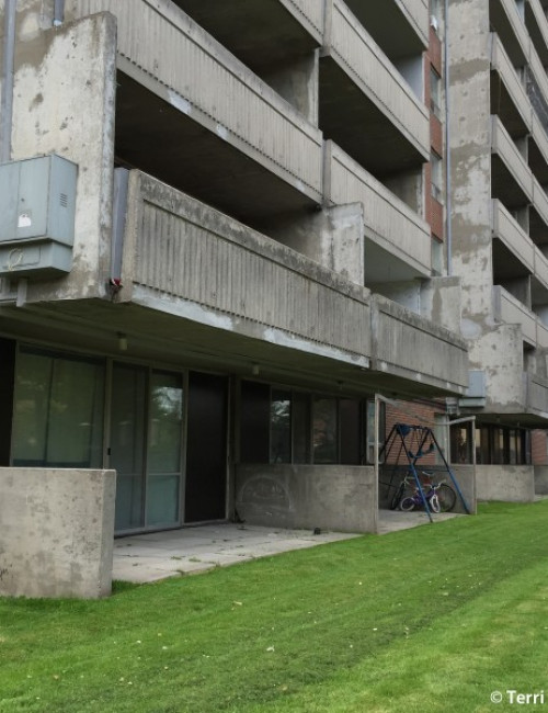 7 Crescent Place - The Skyscraper Center