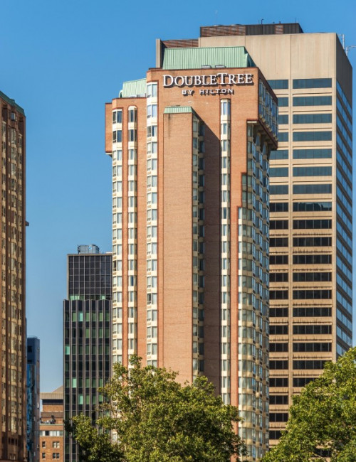 DoubleTree by Hilton Hotel Toronto Downtown - The Skyscraper Center