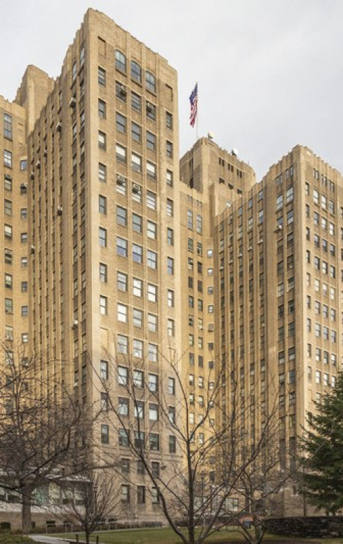 Presbyterian Hospital - The Skyscraper Center