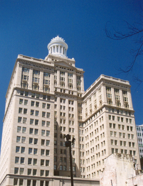 Capitol One Bank Building - The Skyscraper Center