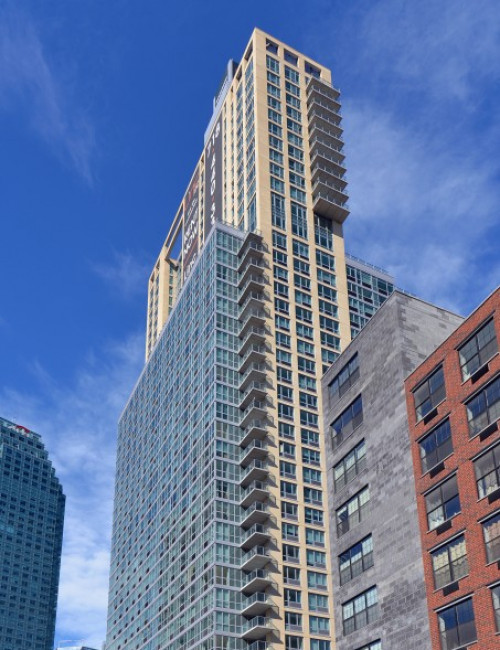 Linc LIC - The Skyscraper Center