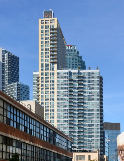 Linc LIC - The Skyscraper Center