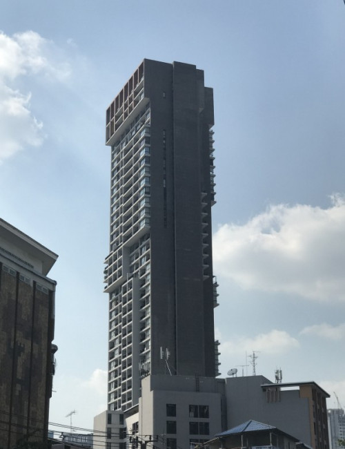 The Issara - The Skyscraper Center
