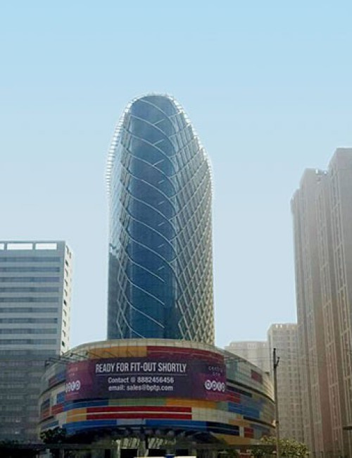 Centra One - The Skyscraper Center
