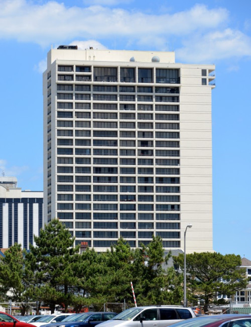 The Enclave Condominiums - The Skyscraper Center