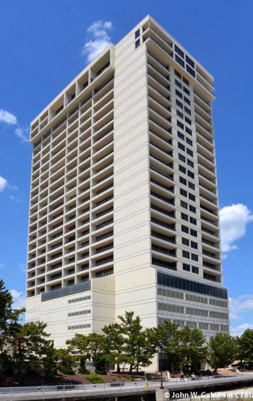 The Enclave Condominiums - The Skyscraper Center