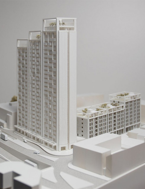 Queen’s Square Phase 1 - The Skyscraper Center