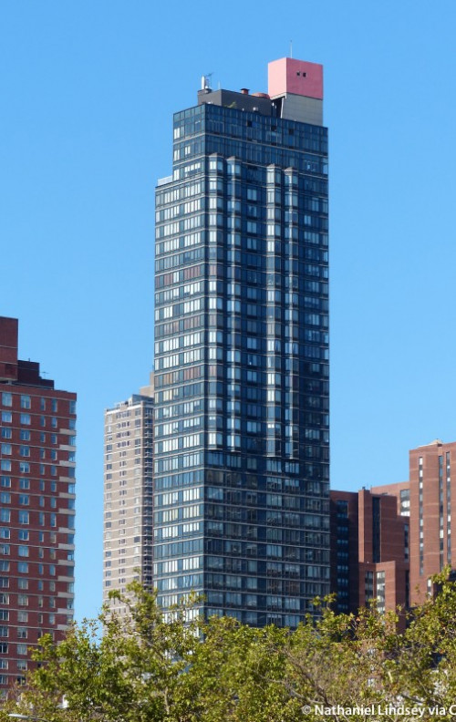 The Waterford - The Skyscraper Center