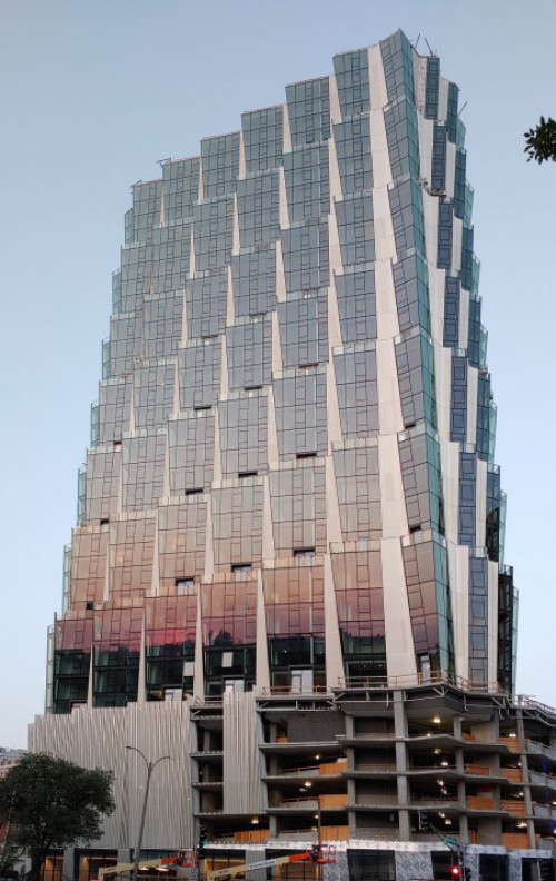 100 Above The Park - The Skyscraper Center