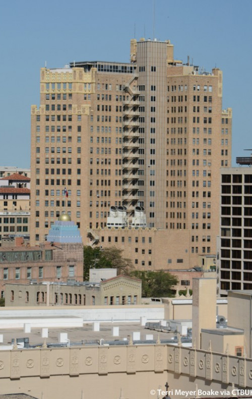 Nix Medical Center - The Skyscraper Center