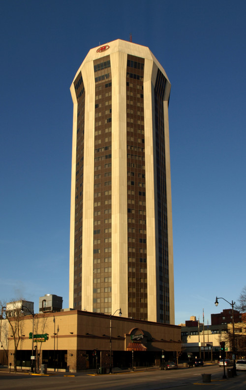 Springfield Hilton - The Skyscraper Center