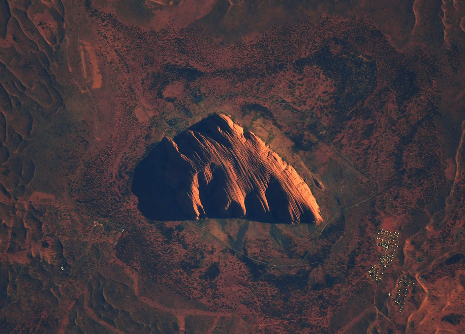 Uluru Seen From Orbit - SpaceRef
