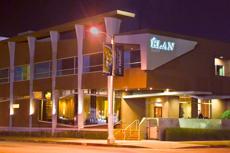 Earn Free Nights at Unique Hotels - Stash Hotel Rewards