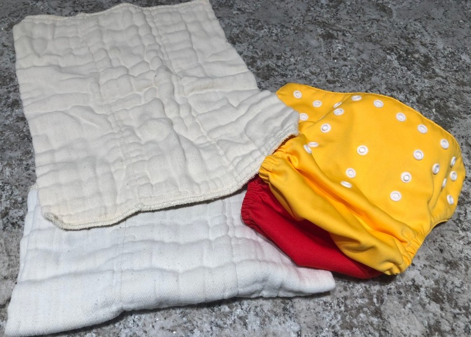 All In Two Cloth Diapers - An Easy Cloth Diapering System | Rocking the ...
