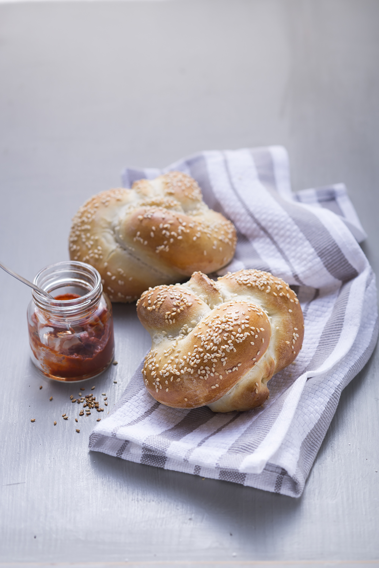 Pizza Bread Knots | Wewalka