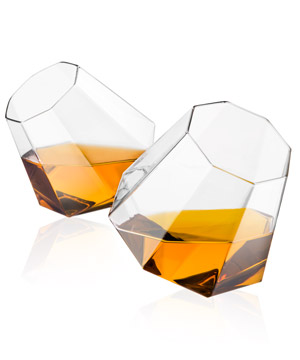 Diamond Glasses: Set of two diamond-shaped glasses