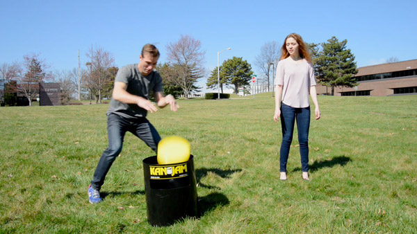 Kan Jam Game: Simple and fun outdoor game.