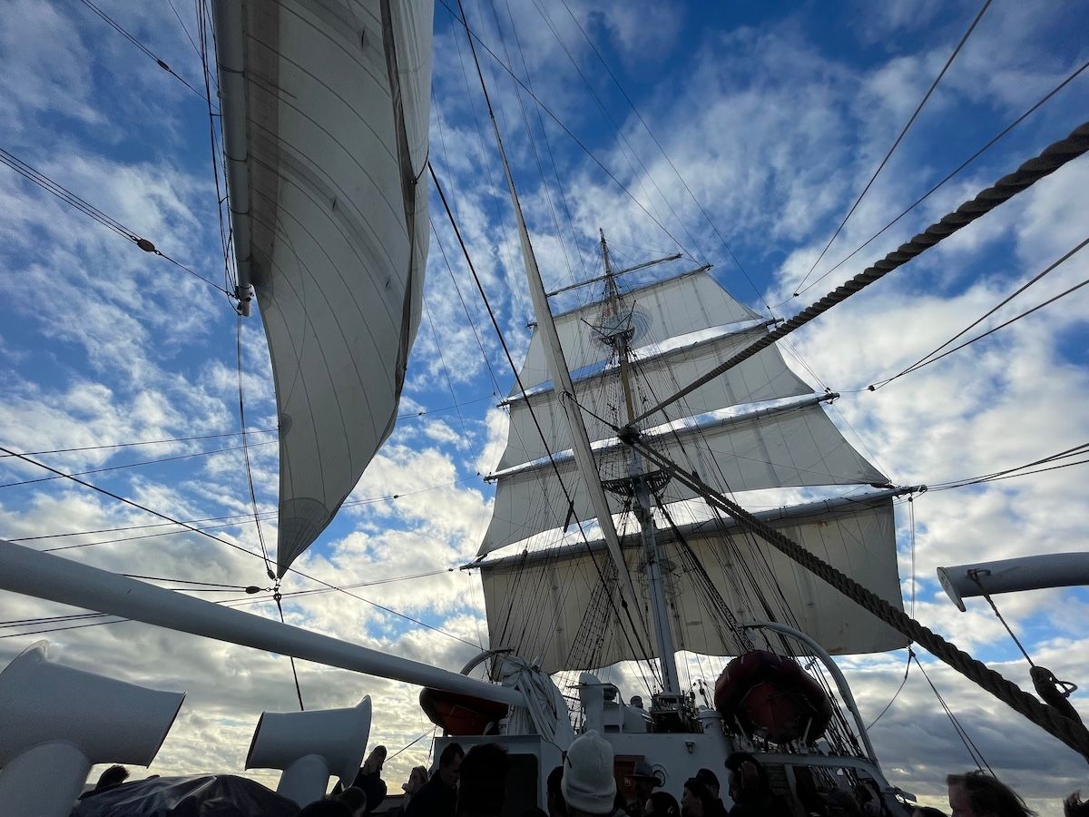 CN Media | The sailors behind the mission: UN ambassador ship Statsraad ...