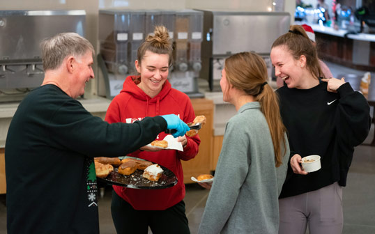 Campus Dining | Campus Life | Central College